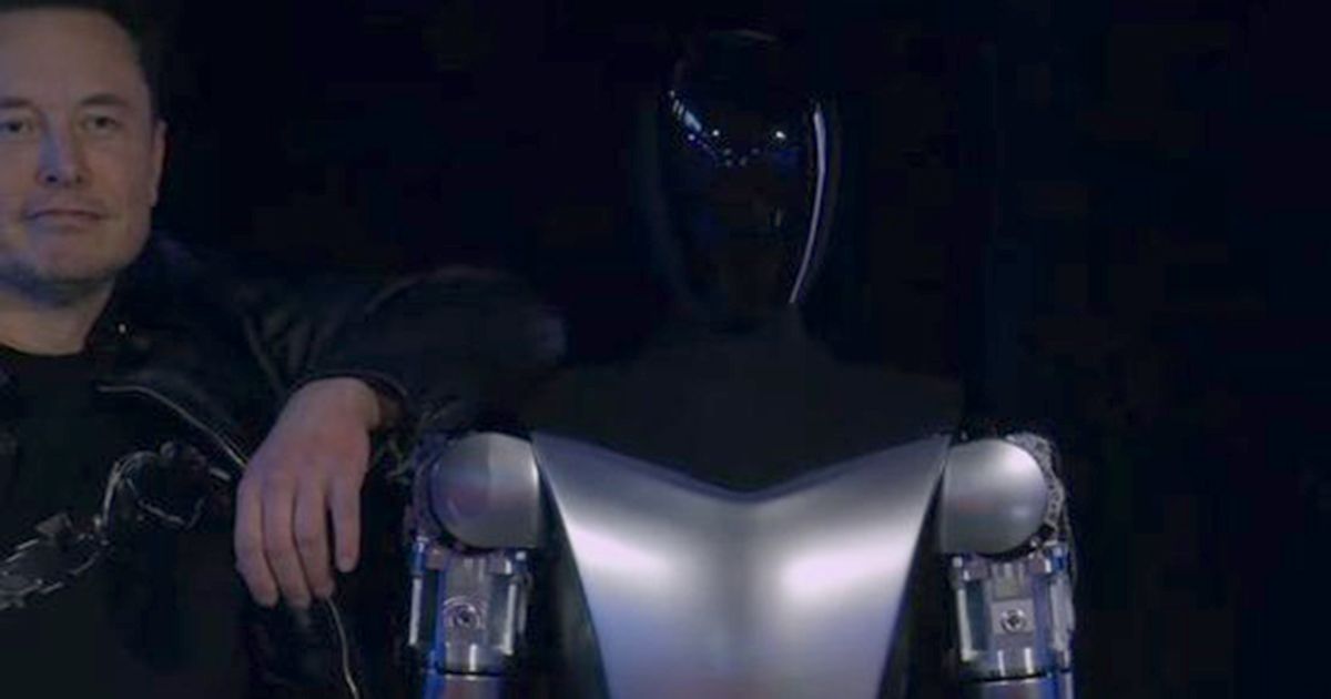 Elon Musk revela un prototipo de robot humanoide que riega las plantas
