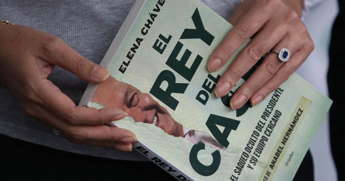 Libro ‘El Rey del Cash’, acto de deshonestidad: AMLO