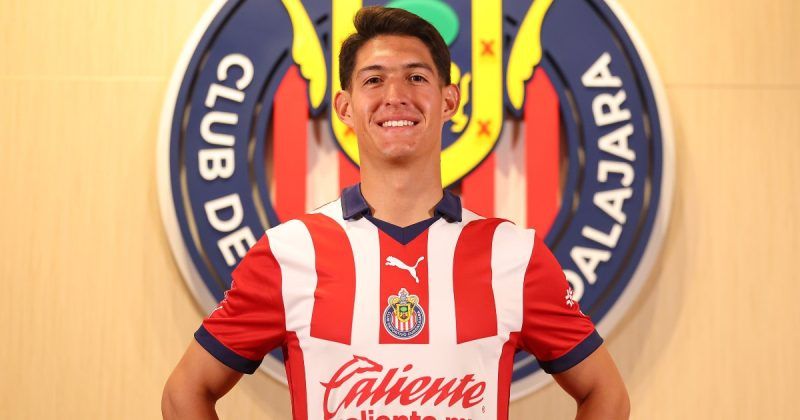 Chivas hace oficial a José Castillo como refuerzo: “Pude comprobar la grandeza”