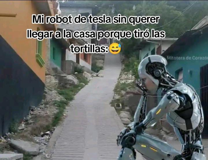Optimus: El robot de Tesla conquista las redes con los mejores memes