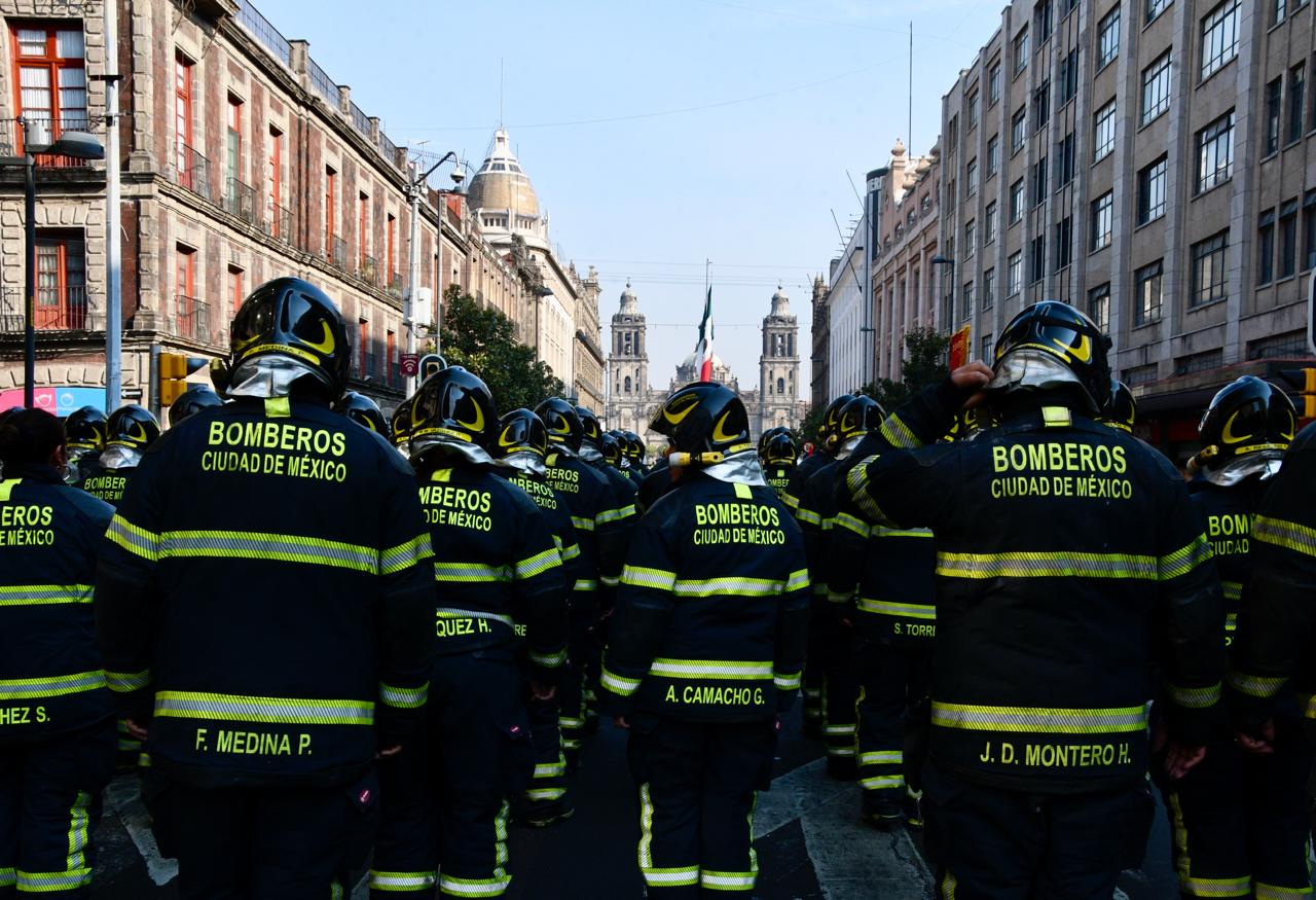 Secretario de Seguridad Ciudadana resalta el legado del Heroico Cuerpo de Bomberos en su ...