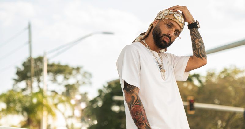 Alex Rose: “Un artista se mide cuando lanza canciones solo”