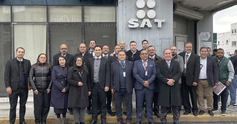Supervisa titular del SAT simplificación de trámites para contribuyentes