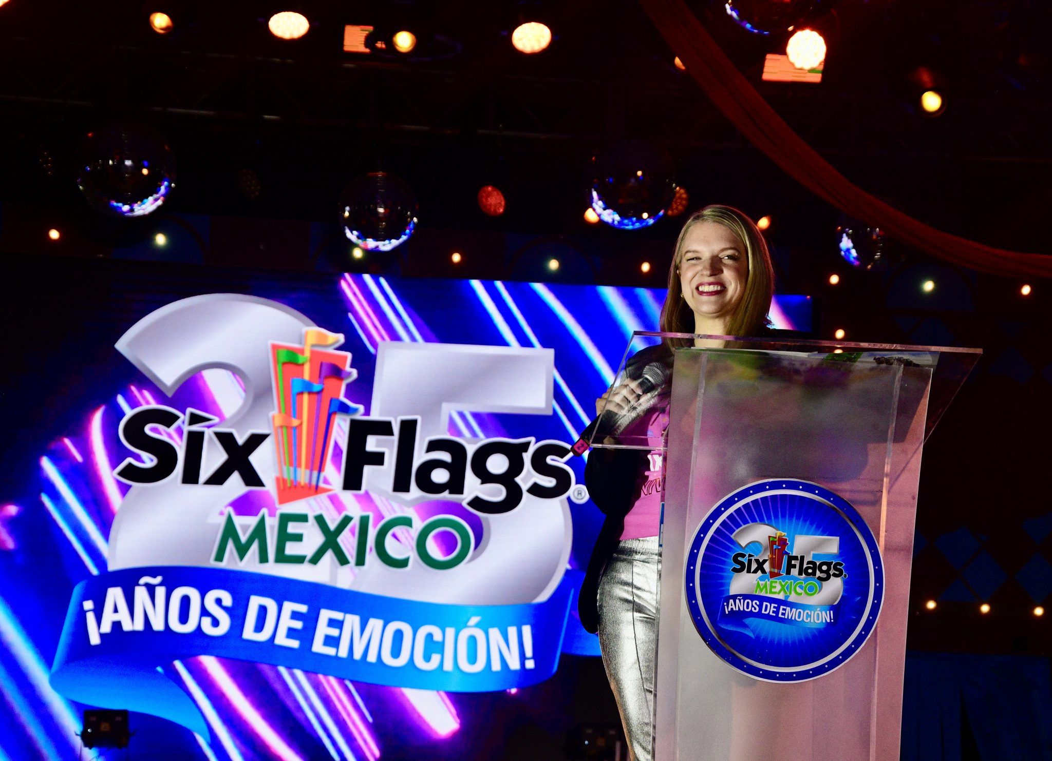 Six Flags México celebra 25 años con “Spring Celebration”: Un festival ...