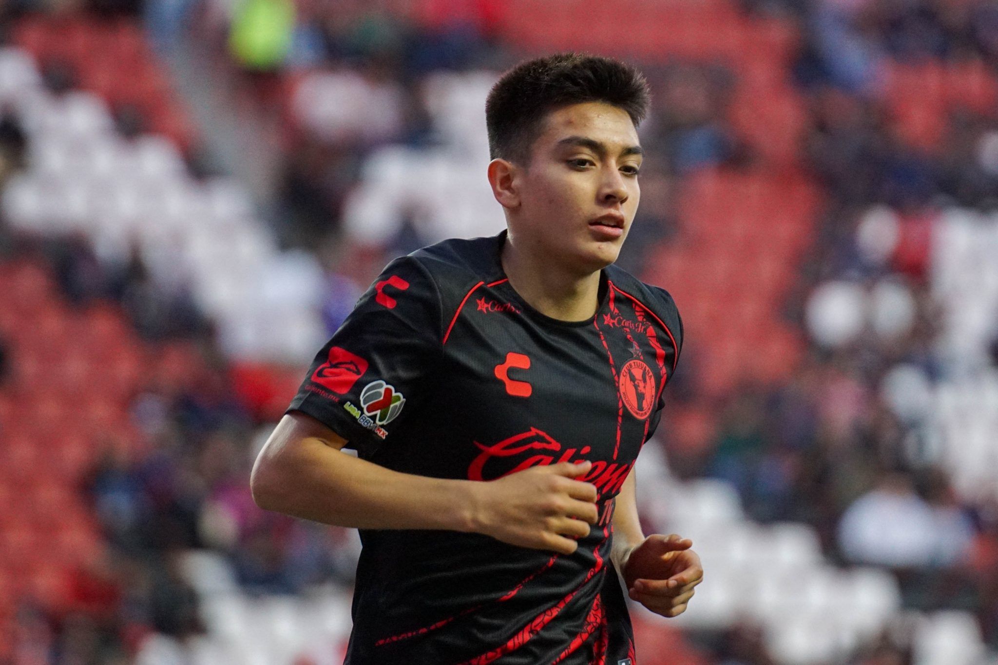 ¿Quién es Gilberto Mora? El futbolista más joven en debutar con la ...