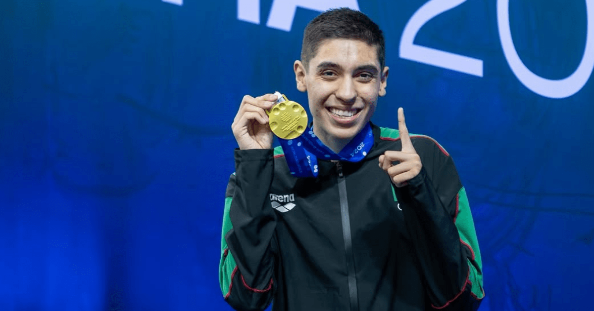 Bokep trbaru miles away from the pictures and emaciated;