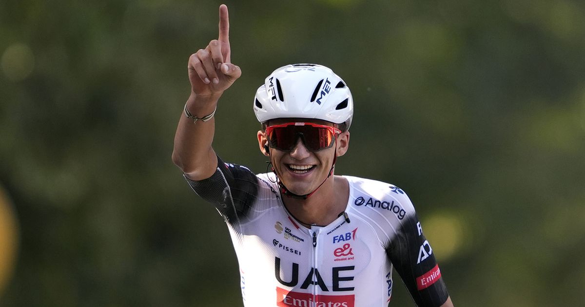 Isaac del Toro luce imperial y conquista su victoria 15 de la temporada ...